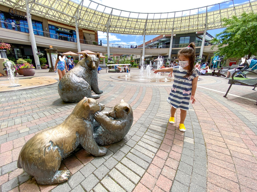 Redmond Town Center's Splash Pad: Summer Splashes with Toddlers